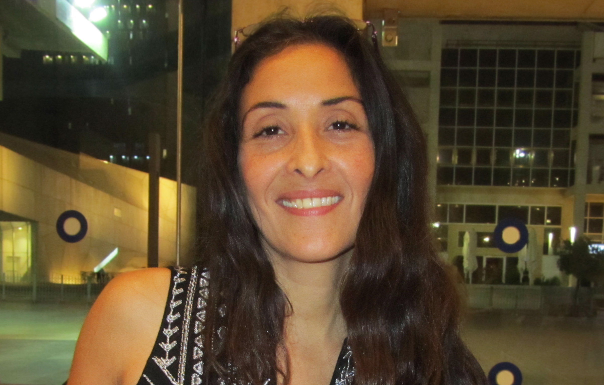 שירה גולן: "המוסיקאים בשן יון מדהימים, הרקדנים מדהימים, התלבושות מרהיבות"